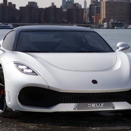 Deus Automobiles and Vayanne hypercar debut in New York - Futurride