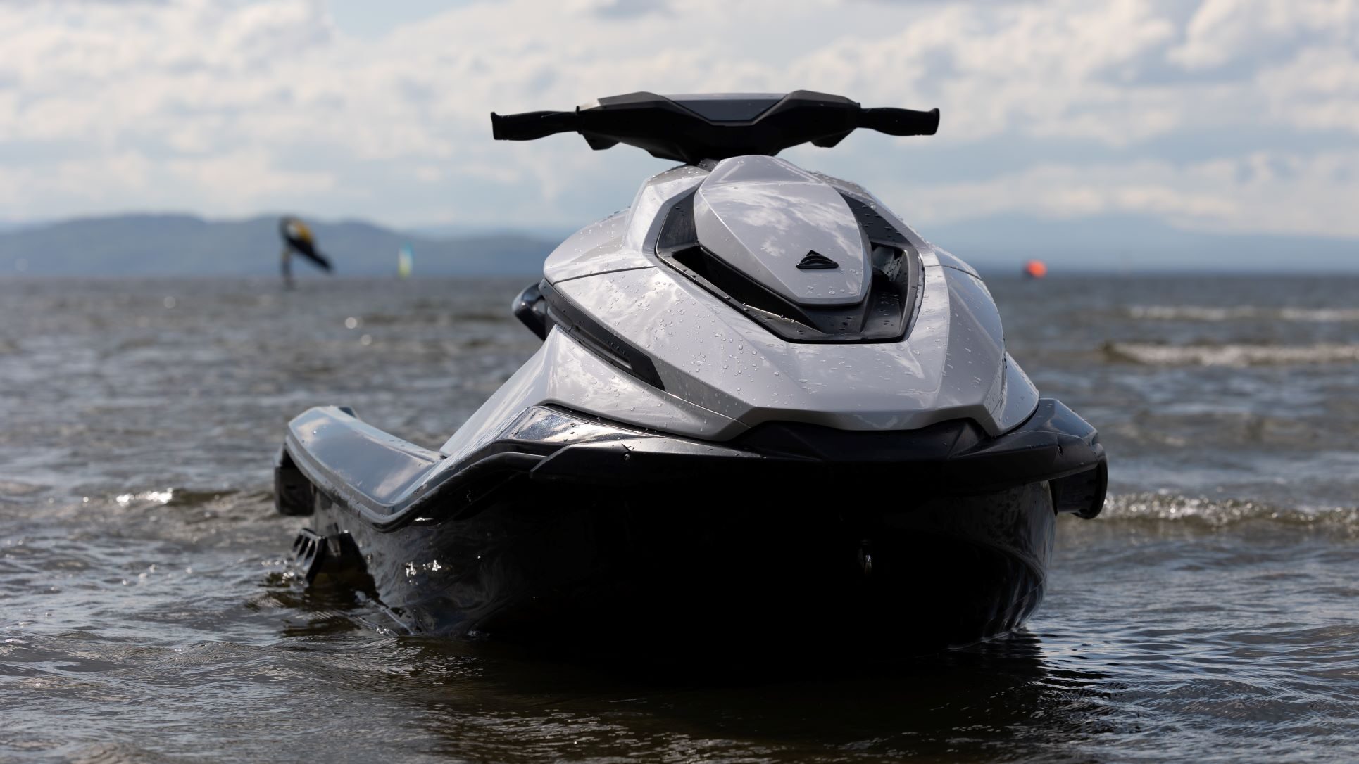 REGENT developing the world’s first electric seaglider - Futurride
