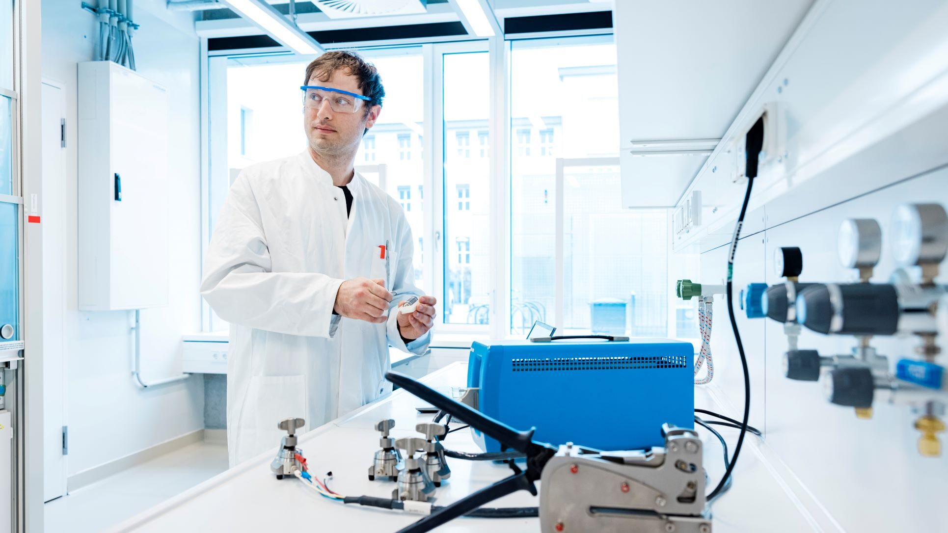 Theion strengthens management to scale lithium-sulfur battery ...