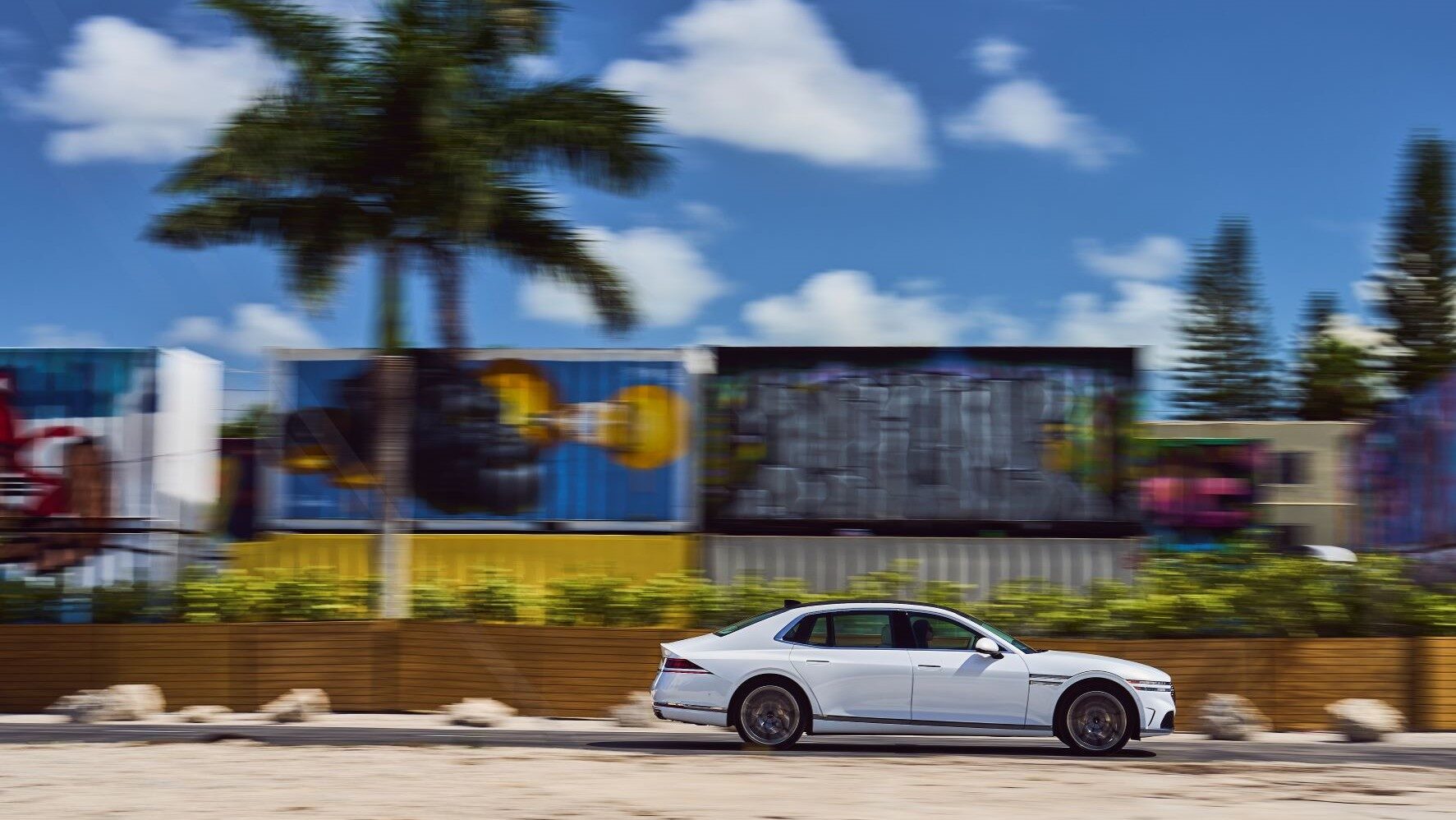 IIHS study reveals AEB limitations in dark conditions - Futurride