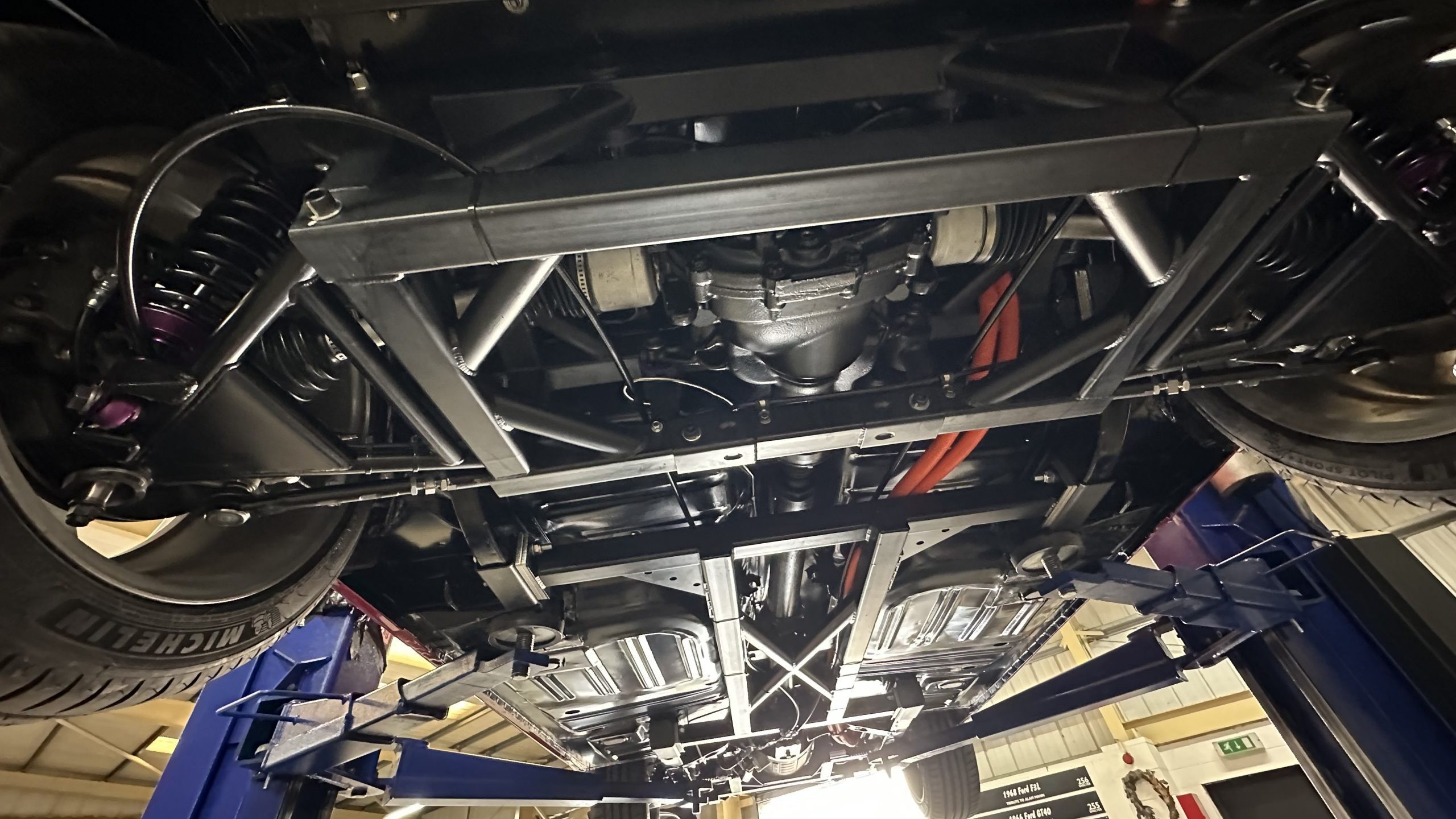 BMW shows high-performance and ‘color-changing’ iX EVs - Futurride