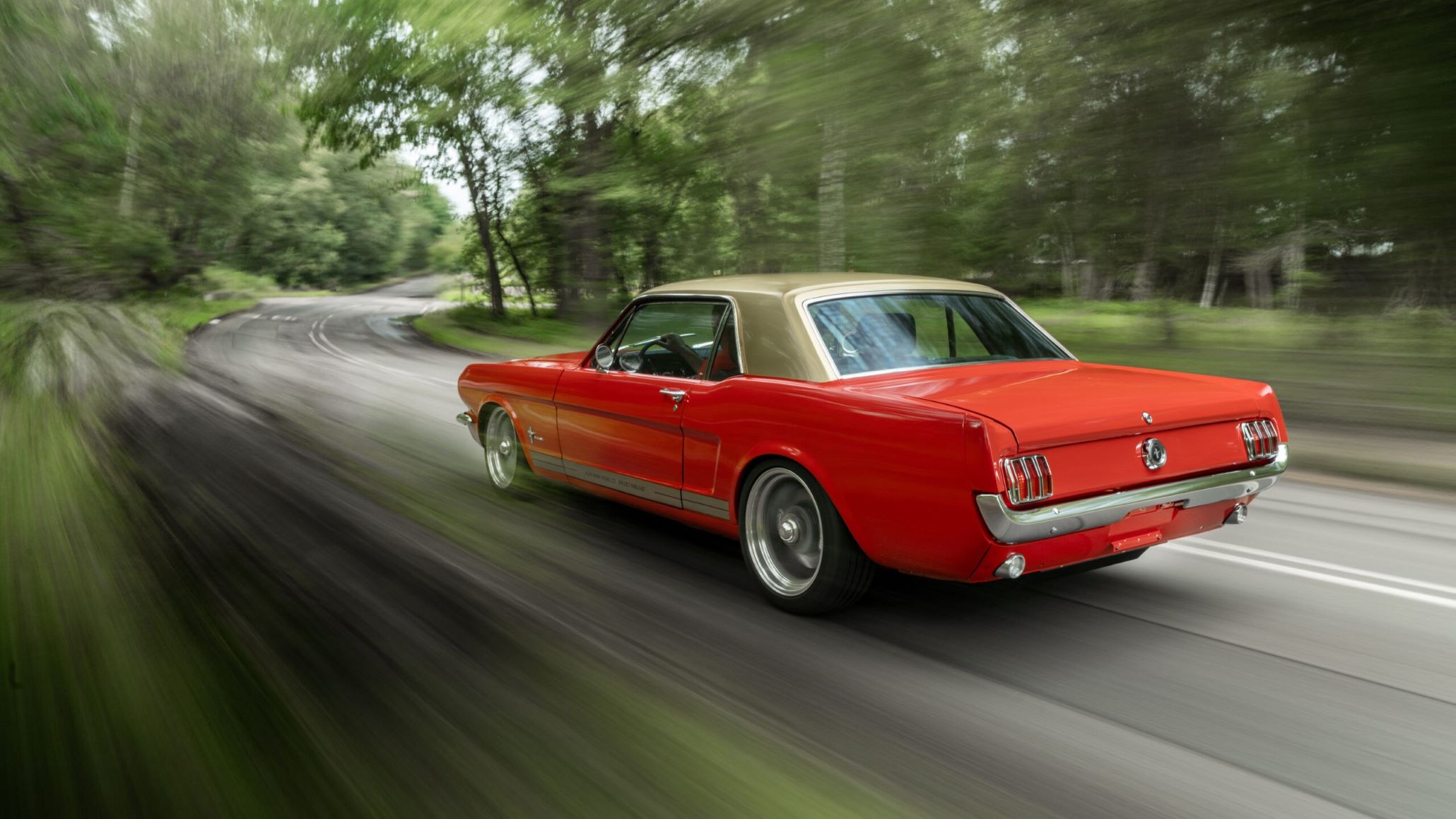 BMW shows high-performance and ‘color-changing’ iX EVs - Futurride